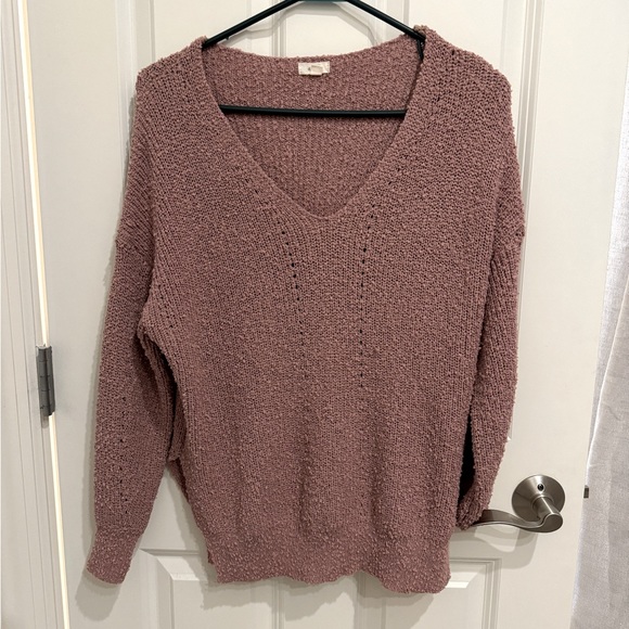 debut | Sweaters | Debut Knit Side Slit Sweater | Poshmark